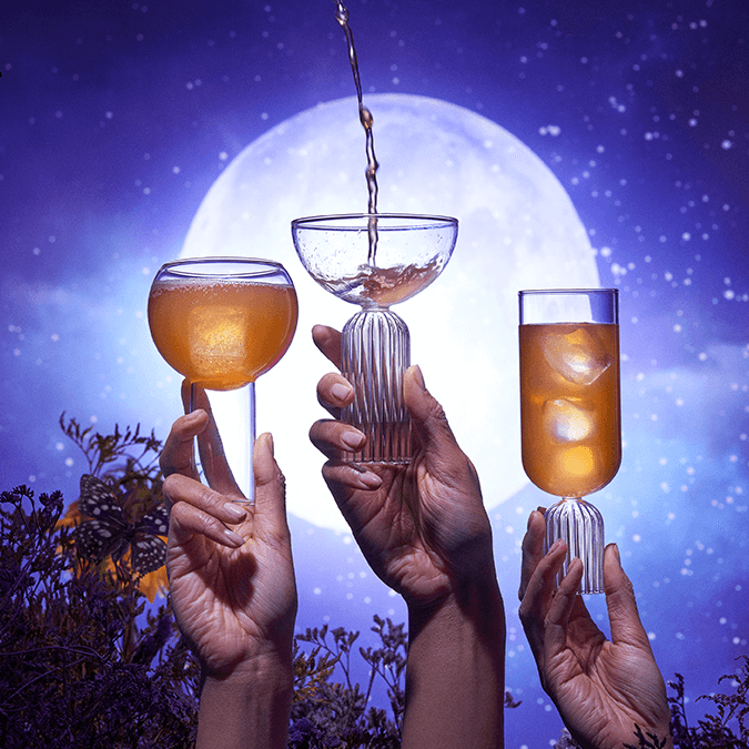 Dream Light: A Non-Alcoholic Relaxing Spirit | Kin Euphorics